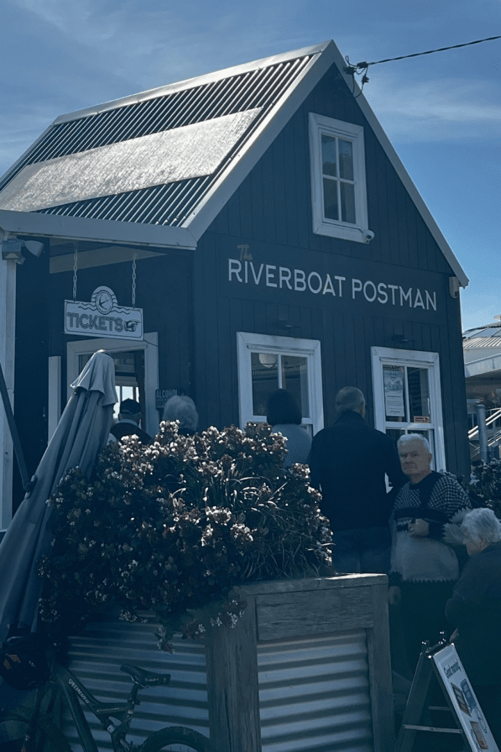 Riverboat Postman cruise on the Hawkesbury | Always Want To Go